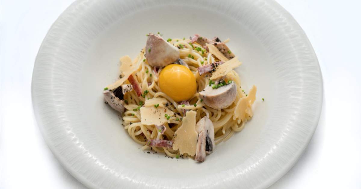 Trace Restaurant & Bar, Element Hotel Kuala Lumpur - Klook Hong Kong ...